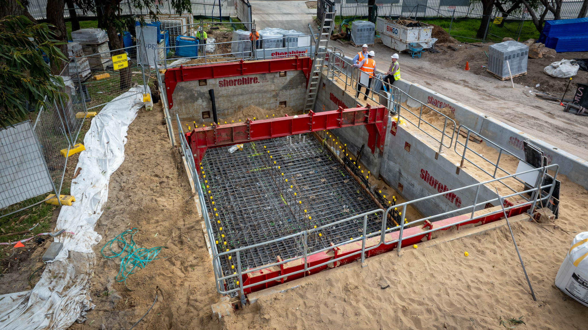 Hire Large Aluminium Shoring Boxes