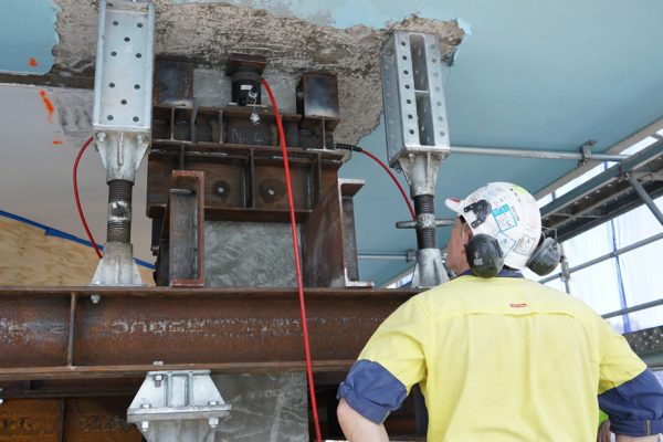 Hydraulic Jacks For Hire Brisbane Sydney Melbourne with install available