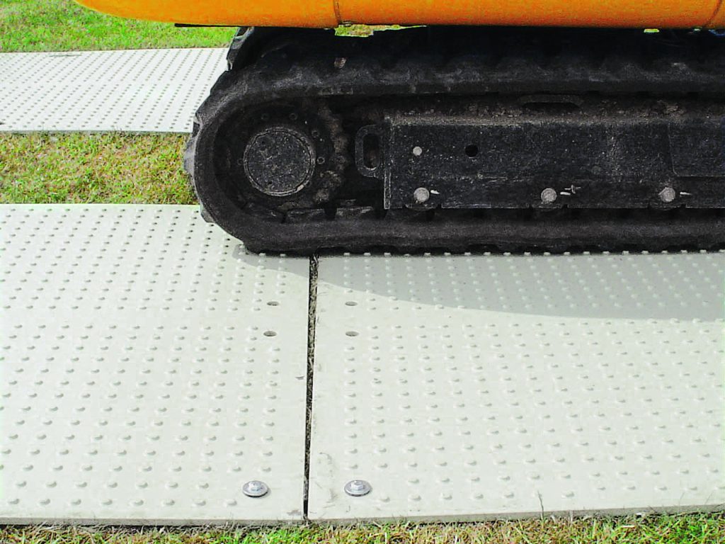 Trak Mats - Ground Protection Units - Shore Hire