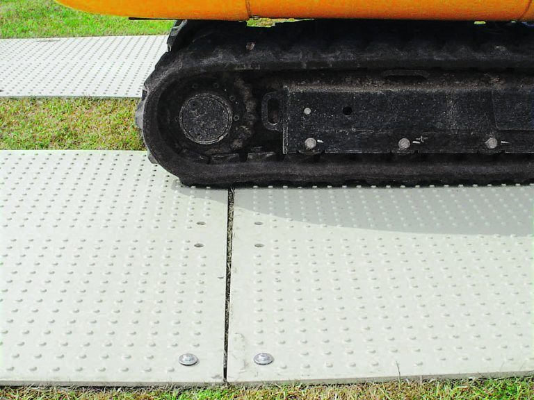 Trak Mats - Ground Protection Units - Shore Hire