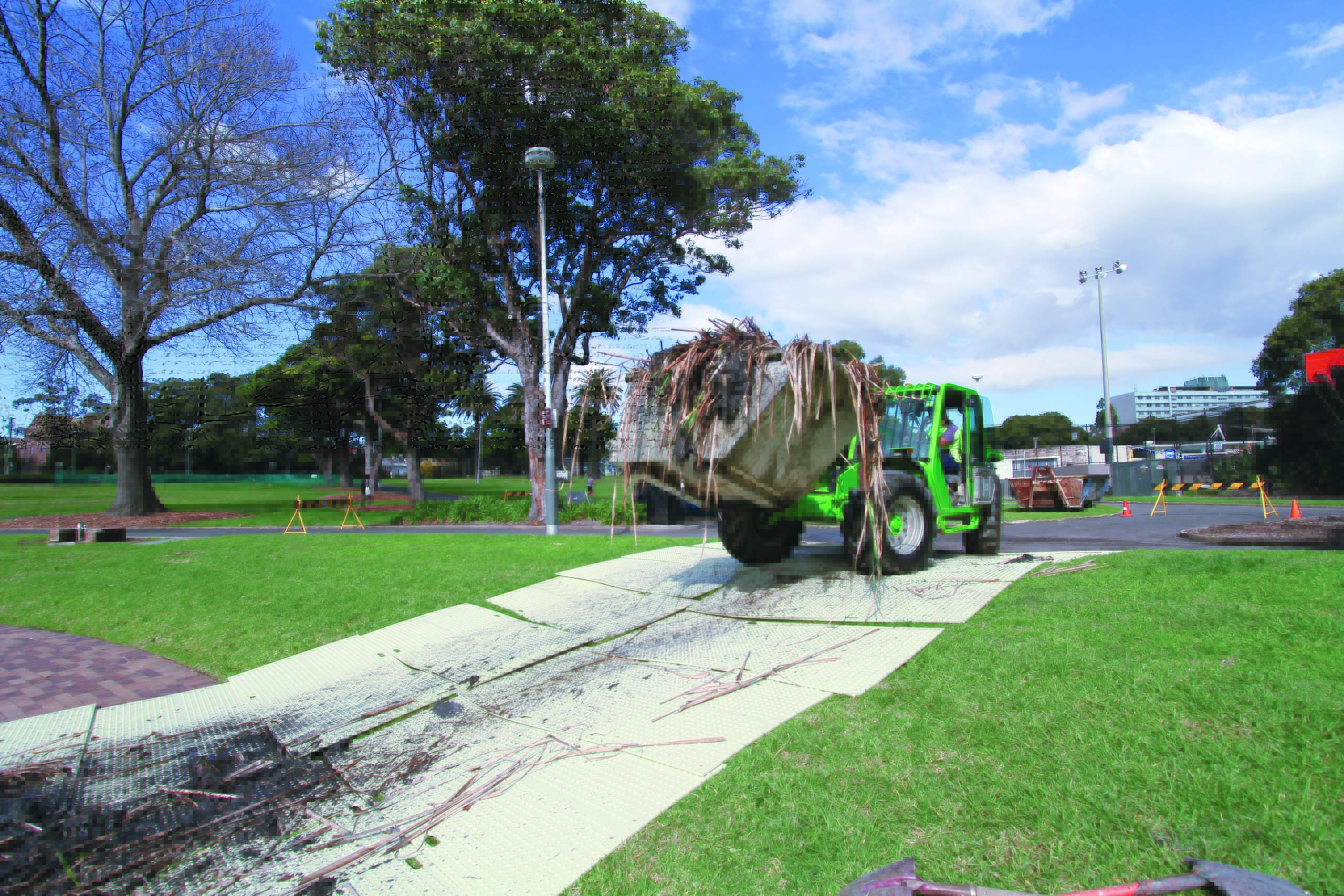 Trak Mats - Ground Protection Units - Shore Hire