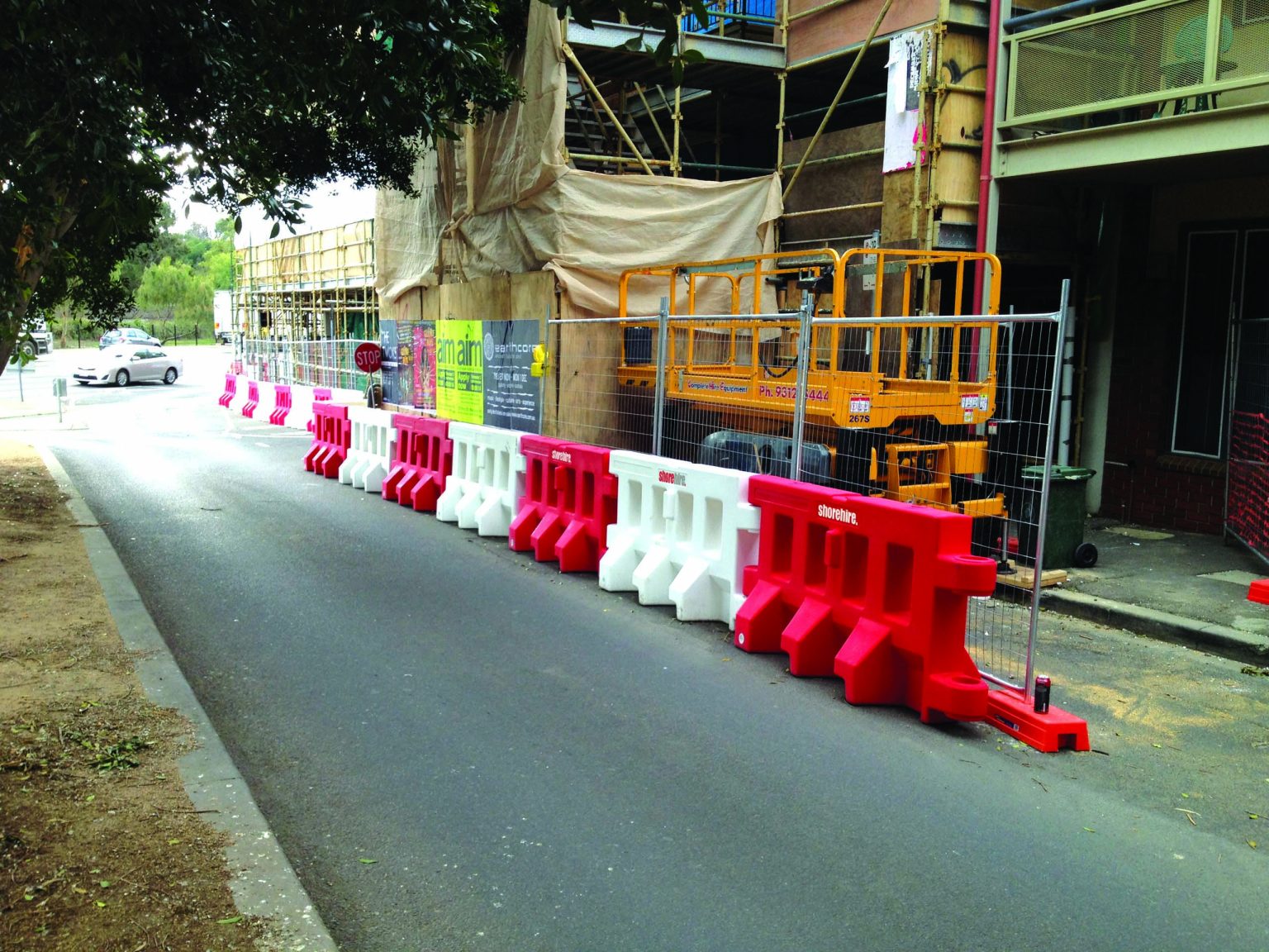 Hire Water Filled Barriers Melbourne Brisbane Sydney Adelaide