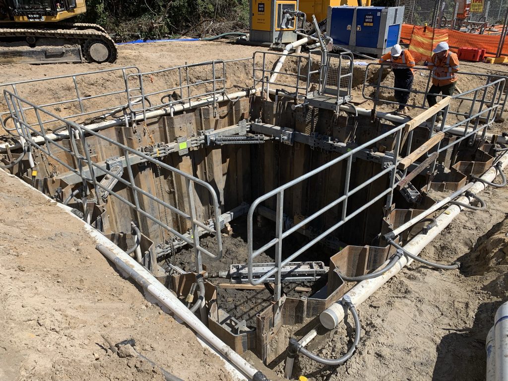 Hydraulic Bracing for a Pump Well - Sydney - Shore Hire