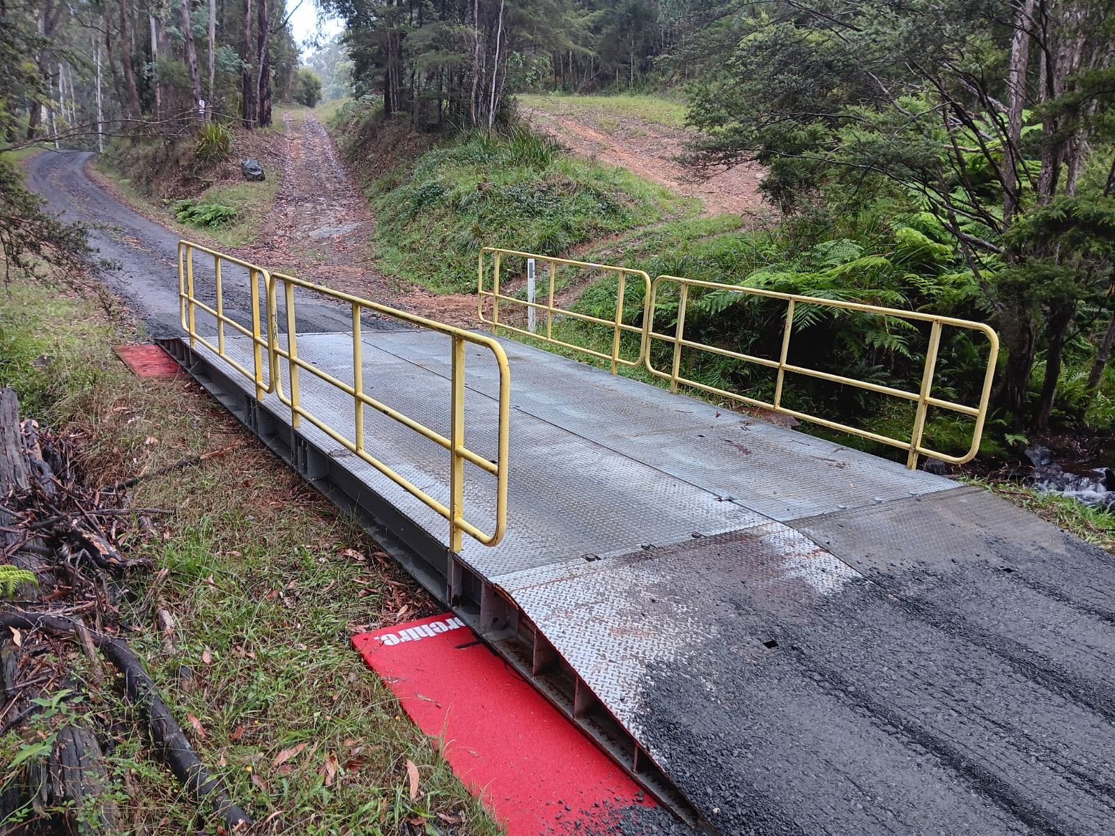 Innovative Bridge Design To Support a Creek Crossing - Yarra Ranges ...